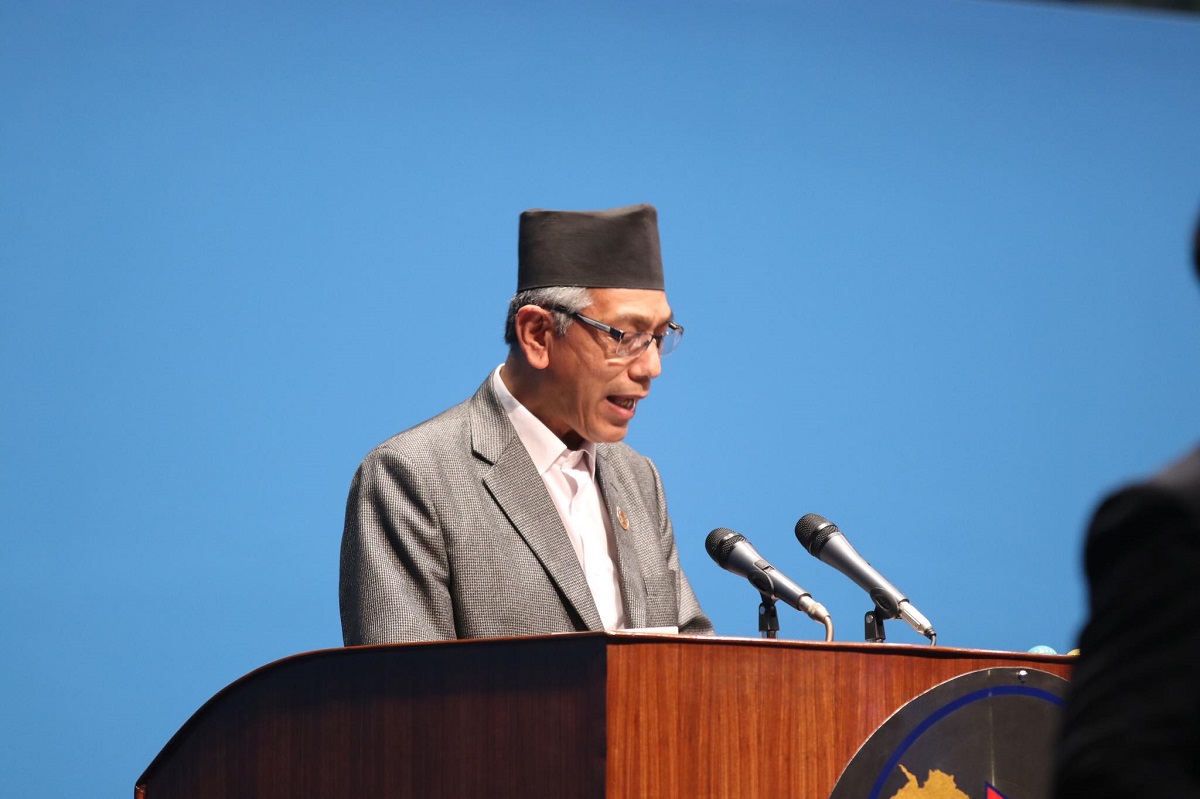 पञ्चायत र गणतन्त्रमा के फरक छ