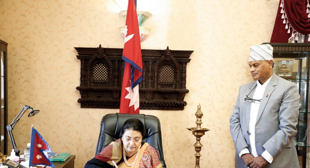 राष्ट्रपति भण्डारीले राजिनामा दिन लागेकी हुन् ? बाहिरियो यस्तो तथ्य